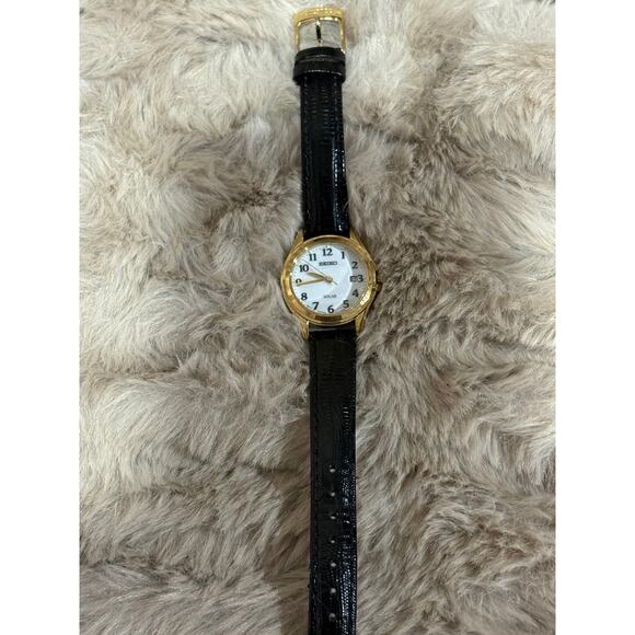 Seiko | Accessories | Seiko Solar Japan Gold Tone Watch Womens Needs New Battery | Poshmark